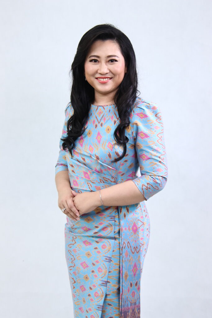 Orapan Yorabil , Ph.D. - Bachelor of Economics, International Program